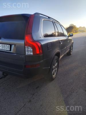 Pelēks Volvo XC90 2005 Rēzekne, ar dzinēja tilpumu 2.40 L un nobraukumu 370 tūkst. km par 3550 €, foto 13 vietnē AUTOMOTO.COM.LV