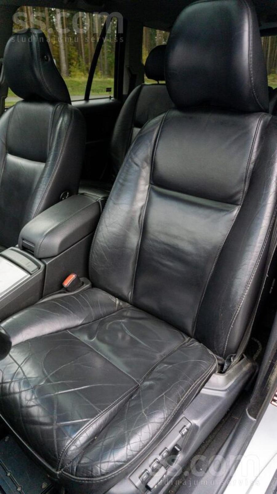 Pelēks Volvo XC90 2005 Rīga, ar dzinēja tilpumu 2.40 L un nobraukumu 374 tūkst. km par 4290 €, foto 24 vietnē AUTOMOTO.COM.LV