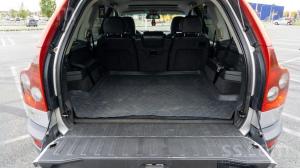 Pelēks Volvo XC90 2005 Rīga, ar dzinēja tilpumu 2.40 L un nobraukumu 374 tūkst. km par 4290 €, foto 28 vietnē AUTOMOTO.COM.LV