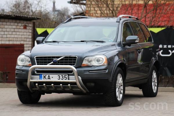 Grey Volvo XC90 2006 in Rezekne, with an engine capacity of 2.40 L and mileage of 340 thousand km for 4000 €, photo 1 on AUTOMOTO.COM.LV