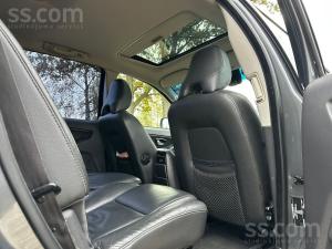 Grey Volvo XC90 2006 in Jelgava, with an engine capacity of 2.40 L and mileage of 0 thousand km for 5200 €, photo 14 on AUTOMOTO.COM.LV