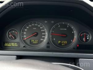 Grey Volvo XC90 2006 in Jelgava, with an engine capacity of 2.40 L and mileage of 0 thousand km for 5200 €, photo 22 on AUTOMOTO.COM.LV