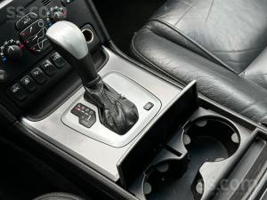Grey Volvo XC90 2006 in Jelgava, with an engine capacity of 2.40 L and mileage of 0 thousand km for 5200 €, photo 23 on AUTOMOTO.COM.LV