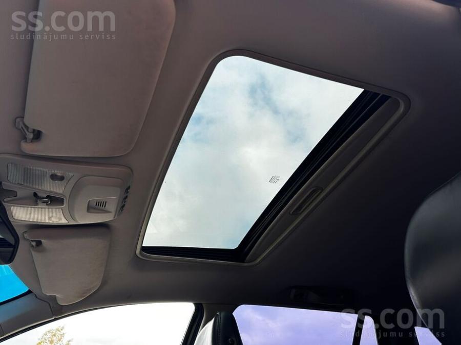 Grey Volvo XC90 2006 in Jelgava, with an engine capacity of 2.40 L and mileage of 0 thousand km for 5200 €, photo 29 on AUTOMOTO.COM.LV