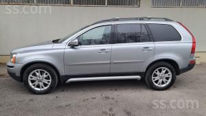 Pelēks Volvo XC90 2006 Ogre, ar dzinēja tilpumu 2.40 L un nobraukumu 301 tūkst. km par 6350 €, foto 8 vietnē AUTOMOTO.COM.LV