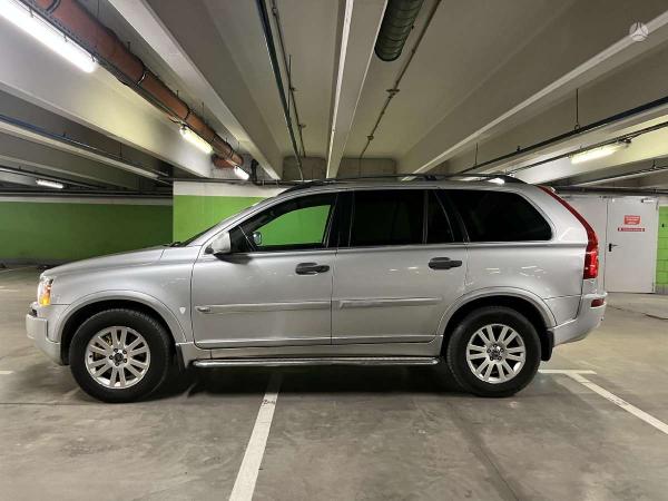 Pelēks Volvo XC90 2006 Viļņa, ar dzinēja tilpumu 2.40 L un nobraukumu 370 tūkst. km par 4699 €, foto 7 vietnē AUTOMOTO.COM.LV