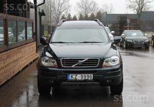 Grey Volvo XC90 2006 in Riga, with an engine capacity of 2.40 L and mileage of 0 thousand km for 5450 €, photo 2 on AUTOMOTO.COM.LV