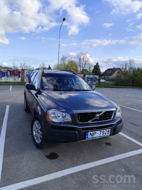 Pelēks Volvo XC90 2006 Dobele, ar dzinēja tilpumu 2.40 L un nobraukumu 289 tūkst. km par 4990 €, foto 4 vietnē AUTOMOTO.COM.LV