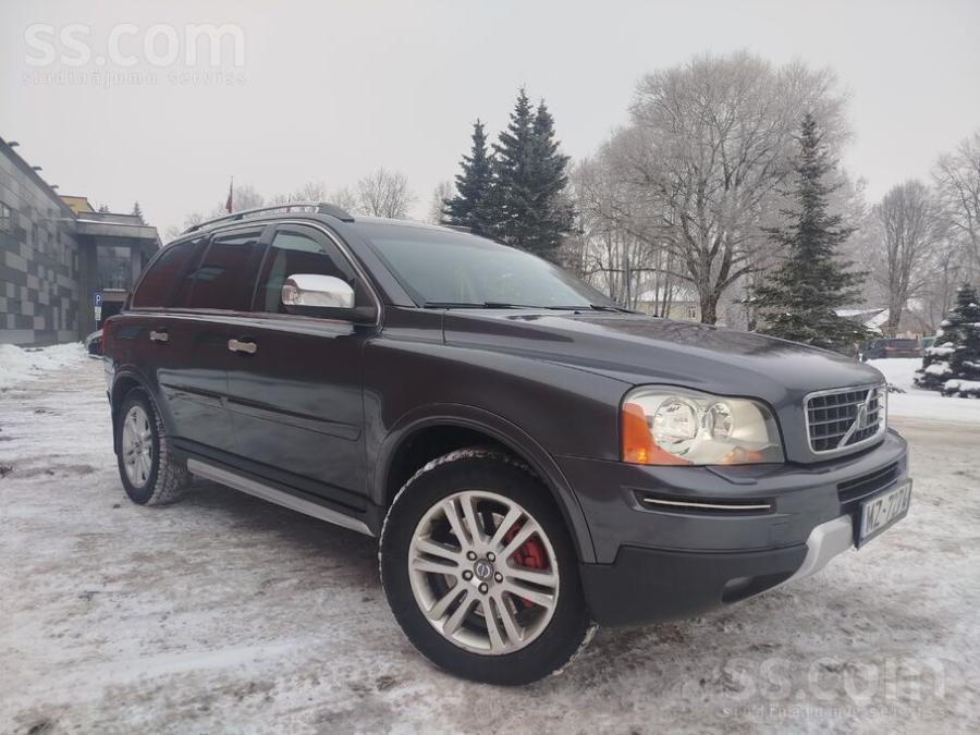 Pelēks Volvo XC90 2006 Kuldīga, ar dzinēja tilpumu 2.40 L un nobraukumu 465 tūkst. km par 4000 €, foto 2 vietnē AUTOMOTO.COM.LV