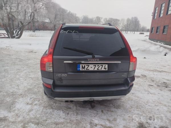 Pelēks Volvo XC90 2006 Kuldīga, ar dzinēja tilpumu 2.40 L un nobraukumu 465 tūkst. km par 4000 €, foto 10 vietnē AUTOMOTO.COM.LV