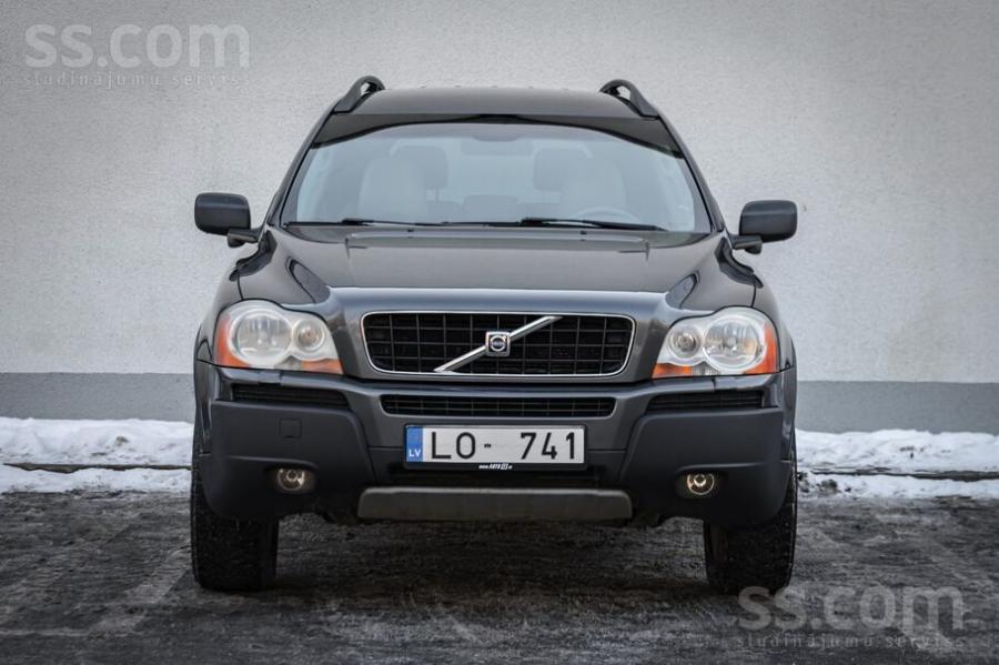 Pelēks Volvo XC90 2006 Rīga, ar dzinēja tilpumu 2.40 L un nobraukumu 0 tūkst. km par 3990 €, foto 2 vietnē AUTOMOTO.COM.LV