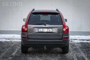 Pelēks Volvo XC90 2006 Rīga, ar dzinēja tilpumu 2.40 L un nobraukumu 0 tūkst. km par 3990 €, foto 5 vietnē AUTOMOTO.COM.LV