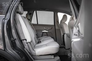 Pelēks Volvo XC90 2006 Rīga, ar dzinēja tilpumu 2.40 L un nobraukumu 0 tūkst. km par 3990 €, foto 13 vietnē AUTOMOTO.COM.LV