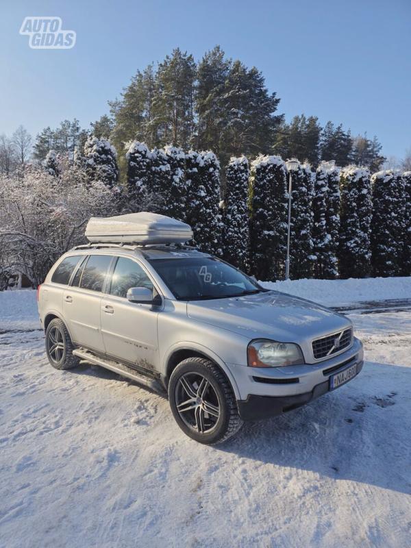 Pelēks Volvo XC90 2006 Vievis, ar dzinēja tilpumu 2.40 L un nobraukumu 291 tūkst. km par 6000 €, foto 2 vietnē AUTOMOTO.COM.LV