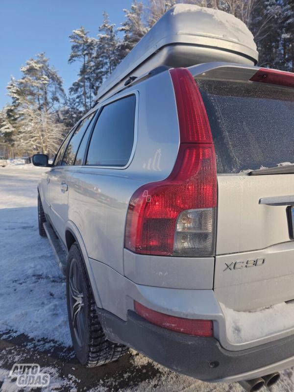 Pelēks Volvo XC90 2006 Vievis, ar dzinēja tilpumu 2.40 L un nobraukumu 291 tūkst. km par 6000 €, foto 5 vietnē AUTOMOTO.COM.LV