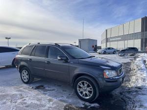 Pelēks Volvo XC90 2006 Viļņa, ar dzinēja tilpumu 2.40 L un nobraukumu 342 tūkst. km par 4900 €, foto  vietnē AUTOMOTO.COM.LV