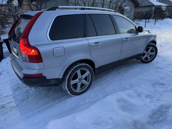Pelēks Volvo XC90 2006 Viļņa, ar dzinēja tilpumu 2.40 L un nobraukumu 316 tūkst. km par 7450 €, foto 5 vietnē AUTOMOTO.COM.LV