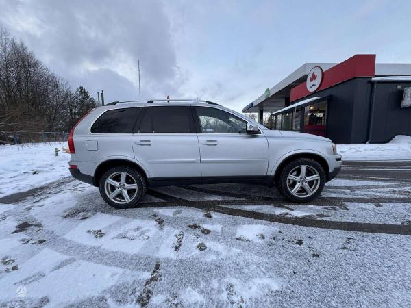 Pelēks Volvo XC90 2006 Viļņa, ar dzinēja tilpumu 2.40 L un nobraukumu 316 tūkst. km par 7450 €, foto 10 vietnē AUTOMOTO.COM.LV