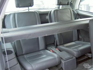 Grey Volvo XC90 2006 in Vilnius, with an engine capacity of 2.40 L and mileage of 255 thousand km for 5199 €, photo 16 on AUTOMOTO.COM.LV