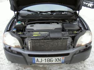 Grey Volvo XC90 2006 in Vilnius, with an engine capacity of 2.40 L and mileage of 255 thousand km for 5199 €, photo 25 on AUTOMOTO.COM.LV