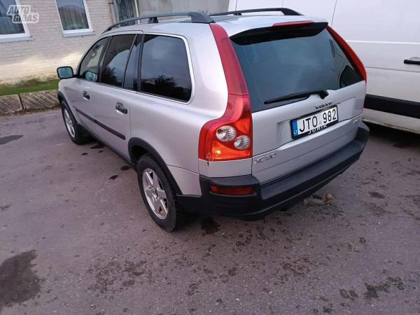 Pelēks Volvo XC90 2006 Viļņa, ar dzinēja tilpumu 2.40 L un nobraukumu 340 tūkst. km par 3600 €, foto 4 vietnē AUTOMOTO.COM.LV