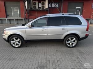 Grey Volvo XC90 2006 in Vilnius, with an engine capacity of 2.40 L and mileage of 316 thousand km for 5700 €, photo  on AUTOMOTO.COM.LV