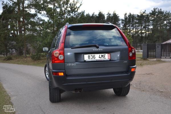 Grey Volvo XC90 2006 in Vilnius, with an engine capacity of 2.40 L and mileage of 322 thousand km for 4250 €, photo 6 on AUTOMOTO.COM.LV