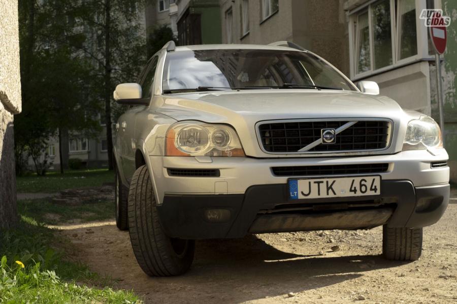 Pelēks Volvo XC90 2006 Kauņa, ar dzinēja tilpumu 2.40 L un nobraukumu 406 tūkst. km par 3000 €, foto 1 vietnē AUTOMOTO.COM.LV