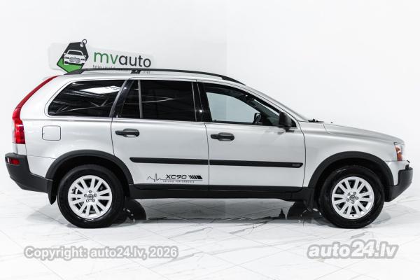 Grey Volvo XC90 2006 in Tallinn, with an engine capacity of 2.40 L and mileage of 350 thousand km for 5500 €, photo 10 on AUTOMOTO.COM.LV