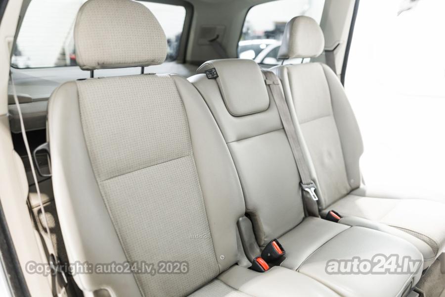 Grey Volvo XC90 2006 in Tallinn, with an engine capacity of 2.40 L and mileage of 350 thousand km for 5500 €, photo 20 on AUTOMOTO.COM.LV
