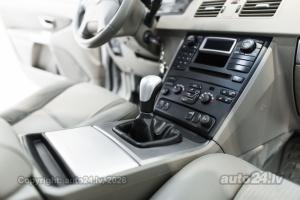 Grey Volvo XC90 2006 in Tallinn, with an engine capacity of 2.40 L and mileage of 350 thousand km for 5500 €, photo 23 on AUTOMOTO.COM.LV