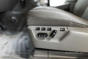 Grey Volvo XC90 2006 in Tallinn, with an engine capacity of 2.40 L and mileage of 350 thousand km for 5500 €, photo 24 on AUTOMOTO.COM.LV