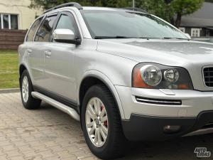 Pelēks Volvo XC90 2006 Viļņa, ar dzinēja tilpumu 2.40 L un nobraukumu 267 tūkst. km par 4550 €, foto 9 vietnē AUTOMOTO.COM.LV