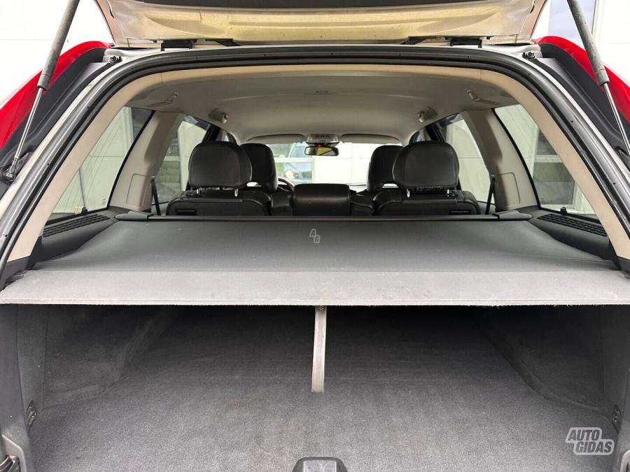Pelēks Volvo XC90 2006 Viļņa, ar dzinēja tilpumu 2.40 L un nobraukumu 267 tūkst. km par 4550 €, foto 15 vietnē AUTOMOTO.COM.LV