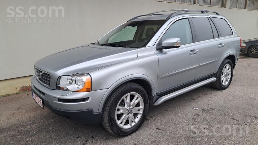 Pelēks Volvo XC90 2006 Ogre, ar dzinēja tilpumu 2.40 L un nobraukumu 301 tūkst. km par 5750 €, foto 6 vietnē AUTOMOTO.COM.LV