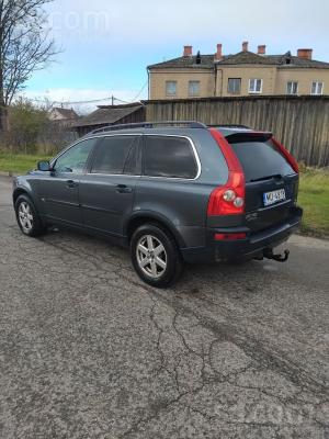 Pelēks Volvo XC90 2006 Daugavpils, ar dzinēja tilpumu 2.40 L un nobraukumu 313 tūkst. km par 3200 €, foto 3 vietnē AUTOMOTO.COM.LV