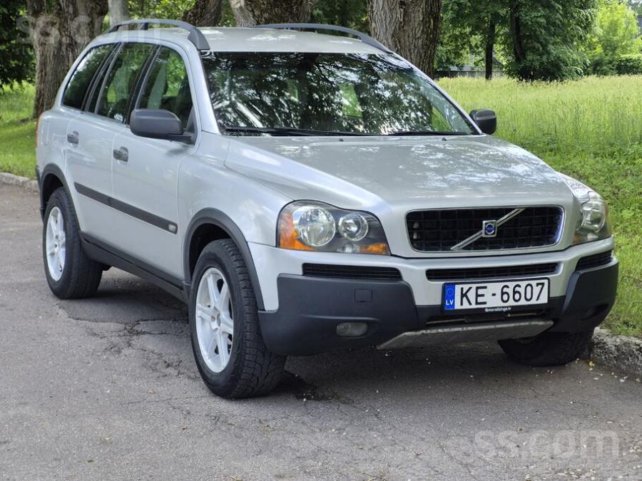 Pelēks Volvo XC90 2006 Rīga, ar dzinēja tilpumu 2.40 L un nobraukumu 0 tūkst. km par 2690 €, foto 1 vietnē AUTOMOTO.COM.LV