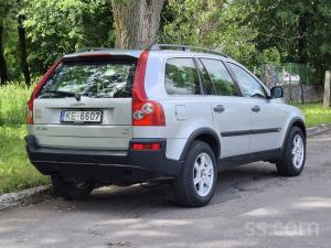 Pelēks Volvo XC90 2006 Rīga, ar dzinēja tilpumu 2.40 L un nobraukumu 0 tūkst. km par 2690 €, foto 7 vietnē AUTOMOTO.COM.LV