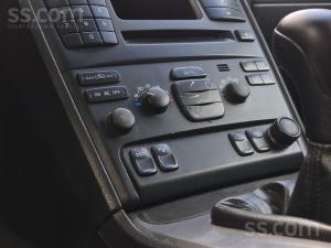 Pelēks Volvo XC90 2006 Rīga, ar dzinēja tilpumu 2.40 L un nobraukumu 0 tūkst. km par 2690 €, foto 12 vietnē AUTOMOTO.COM.LV