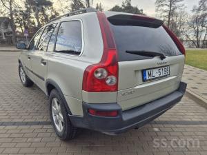 Pelēks Volvo XC90 2006 Rīga, ar dzinēja tilpumu 2.40 L un nobraukumu 316 tūkst. km par 2900 €, foto 3 vietnē AUTOMOTO.COM.LV