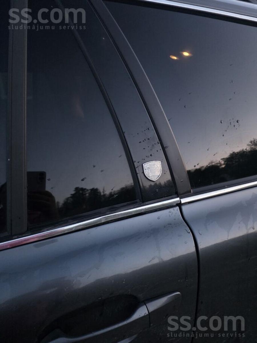 Pelēks Volvo XC90 2006 Rīga, ar dzinēja tilpumu 2.40 L un nobraukumu 390 tūkst. km par 3300 €, foto 3 vietnē AUTOMOTO.COM.LV