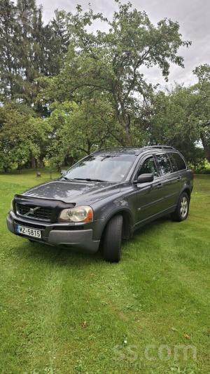 Pelēks Volvo XC90 2006 Rīga, ar dzinēja tilpumu 2.50 L un nobraukumu 423 tūkst. km par 4300 €, foto 3 vietnē AUTOMOTO.COM.LV