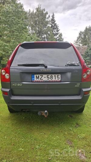 Pelēks Volvo XC90 2006 Rīga, ar dzinēja tilpumu 2.50 L un nobraukumu 423 tūkst. km par 4300 €, foto 4 vietnē AUTOMOTO.COM.LV