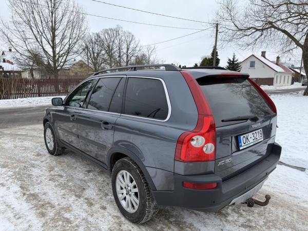 Grey Volvo XC90 2006 in Ventspils, with an engine capacity of 2.40 L and mileage of 275 thousand km for 3990 €, photo 6 on AUTOMOTO.COM.LV