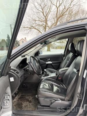 Pelēks Volvo XC90 2006 Ventspils, ar dzinēja tilpumu 2.40 L un nobraukumu 275 tūkst. km par 3990 €, foto 11 vietnē AUTOMOTO.COM.LV