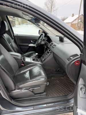 Pelēks Volvo XC90 2006 Ventspils, ar dzinēja tilpumu 2.40 L un nobraukumu 275 tūkst. km par 3990 €, foto 13 vietnē AUTOMOTO.COM.LV