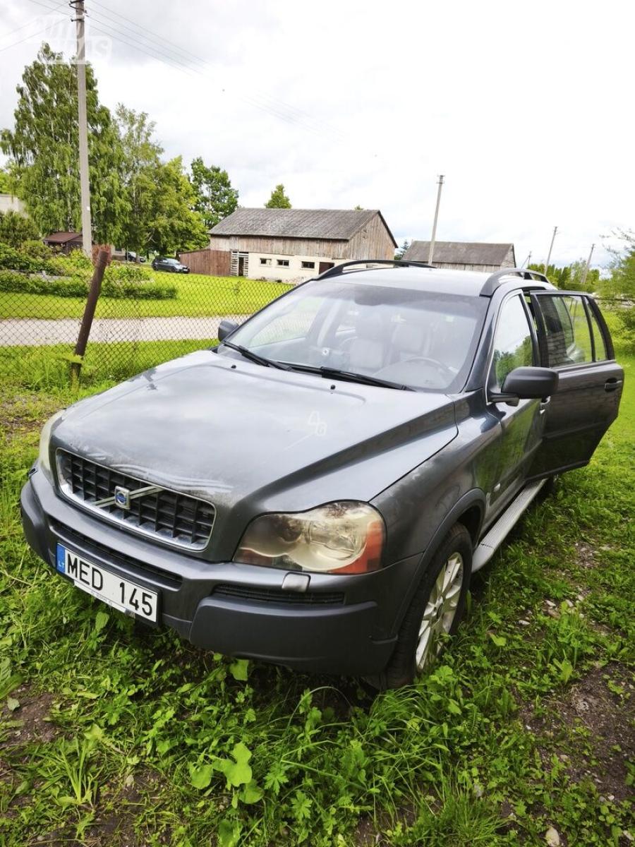 Pelēks Volvo XC90 2006 Viļņa, ar dzinēja tilpumu 2.40 L un nobraukumu 324 tūkst. km par 1600 €, foto 3 vietnē AUTOMOTO.COM.LV