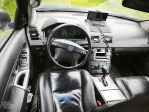 Pelēks Volvo XC90 2006 Viļņa, ar dzinēja tilpumu 2.40 L un nobraukumu 324 tūkst. km par 1600 €, foto 7 vietnē AUTOMOTO.COM.LV