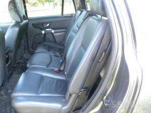 Grey Volvo XC90 2006 in Riga, with an engine capacity of 2.40 L and mileage of 338 thousand km for 5000 €, photo 9 on AUTOMOTO.COM.LV