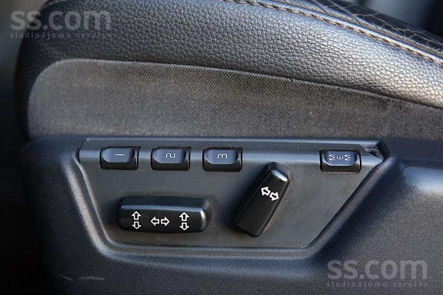 Pelēks Volvo XC90 2006 Tukums, ar dzinēja tilpumu 2.40 L un nobraukumu 342 tūkst. km par 4490 €, foto 11 vietnē AUTOMOTO.COM.LV